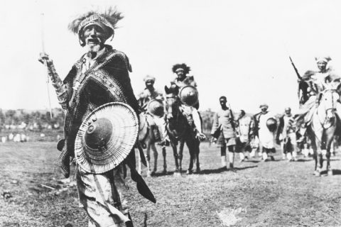 Australian Aborigines in chains at Wyndham prison, 1902 - SamePassage