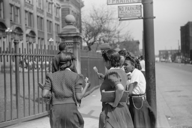 African-Americans in Chicago's South Side in 1941 / SamePassage