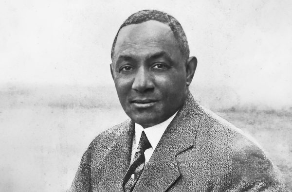 Casper Holstein / SamePassage